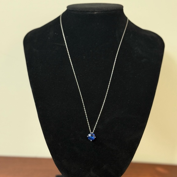 Mixed Resell | Jewelry | 325 Blue Pendant Necklace | Poshmark